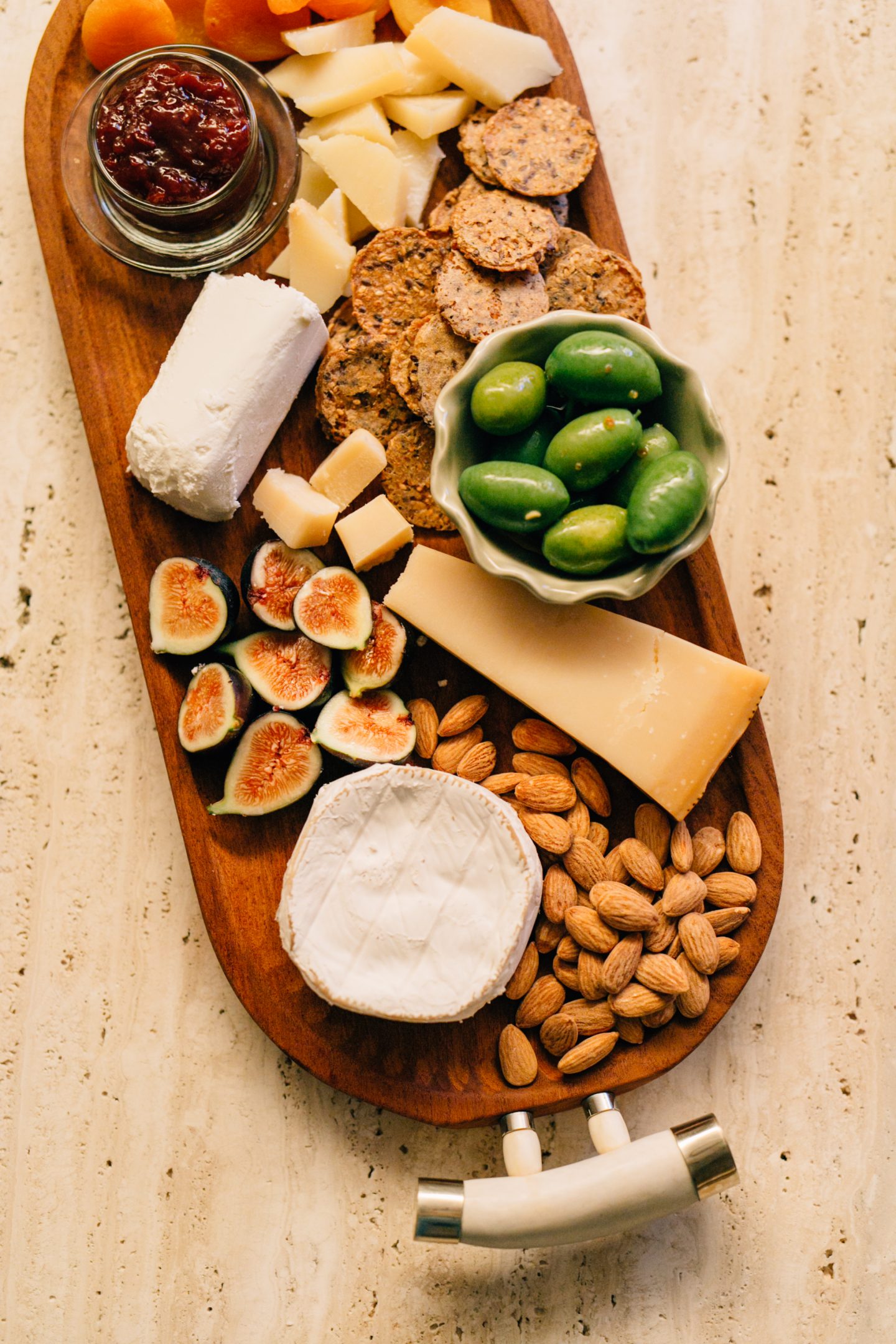 How to Create a Beautiful Cheese Board - Fortune Inspired